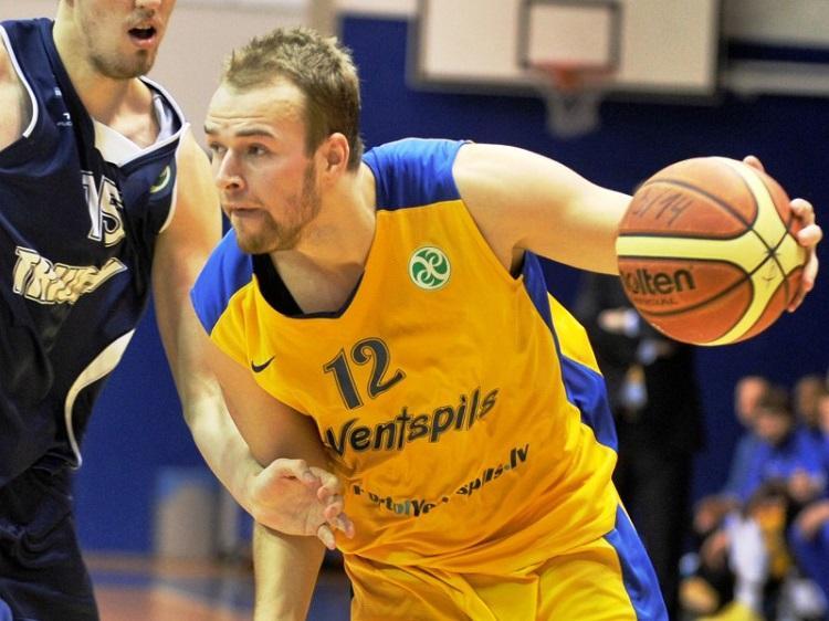 Gulbis paliek Ventspilī | Sportazinas.com
