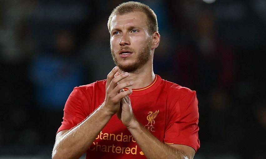 Igaunijas futbola izlases aizsargs Klavans no "Liverpool" pārceļas uz ...