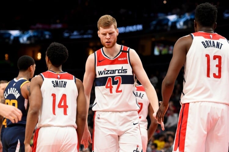 "Wizards" patiesais līderu duets ir... Dāvis Bertāns un Išs Smits ...