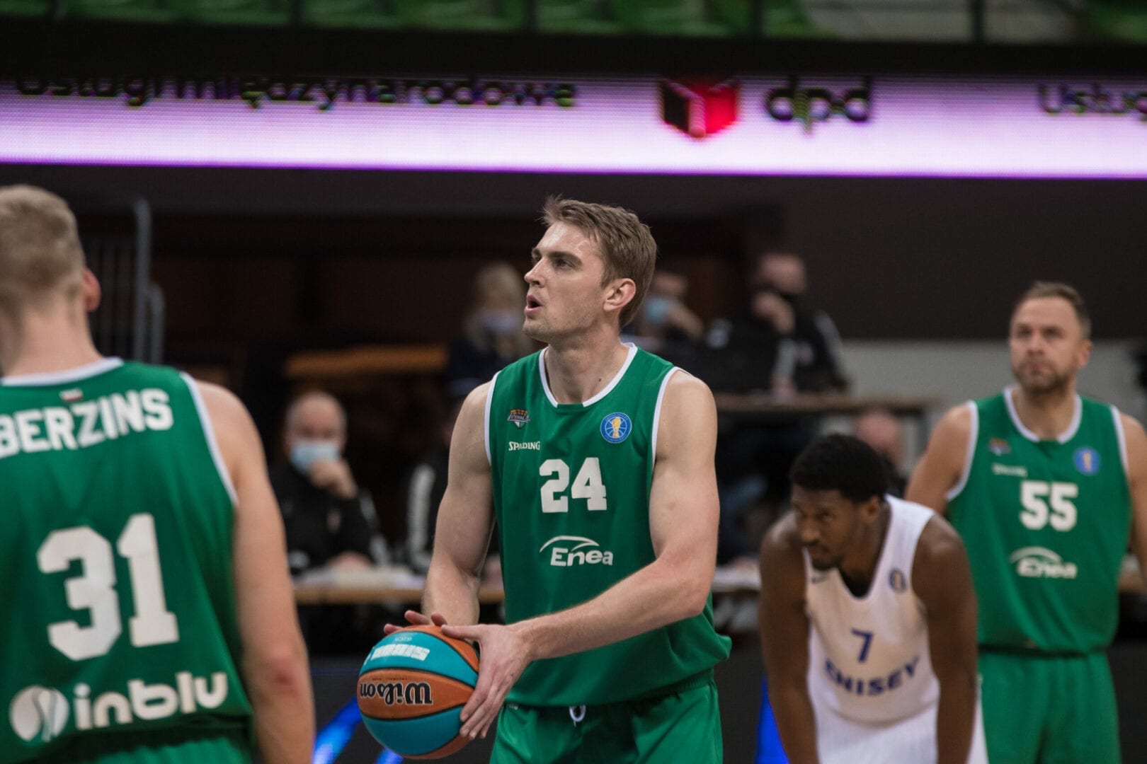 Freimanis un Bērziņš rāda spīdošu sniegumu pret Laksas klubu ...