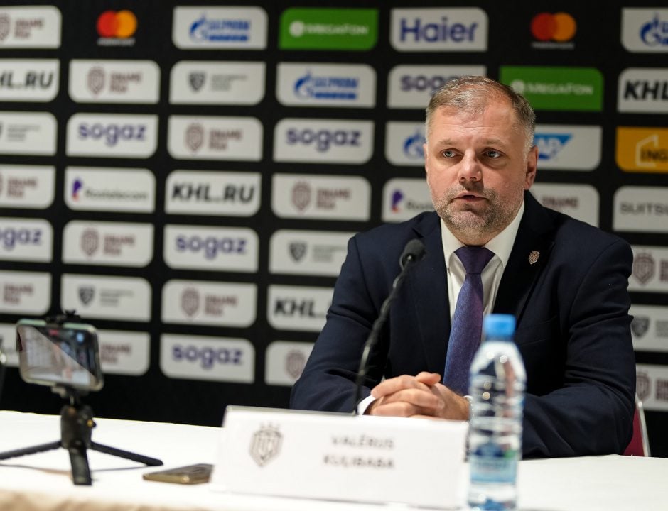 Kuļibaba tomēr nestrādās MHL vienībā “Sibirskie Snaipery” | Sportazinas.com