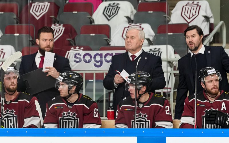 13 punkti līdz "play-off" zonai, riepas un dusmīgs treneris - ar ko ...