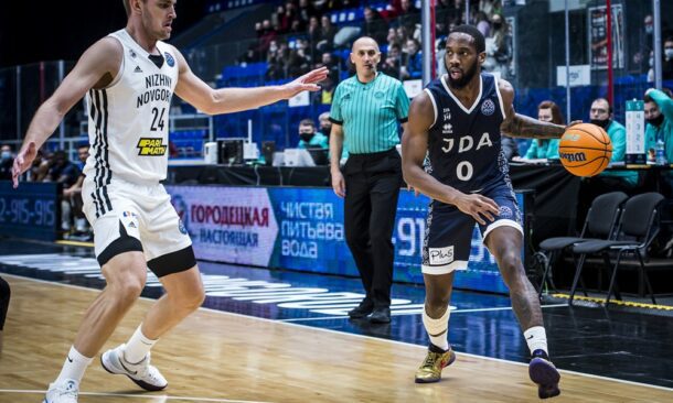 Freimanis Čempionu līgas sezonu noslēdz ar 15 punktu maču | Sportazinas.com