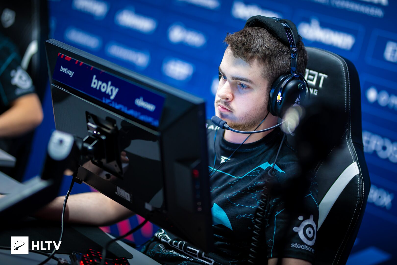 "Broky" un "FaZe Clan" sezonas pirmajā turnīrā labākie savā apakšgrupā ...