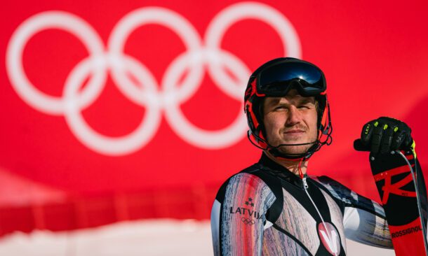 Kalnu slēpotājs Miks Zvejnieks kvalificējas PK sacensībām | Sportazinas.com