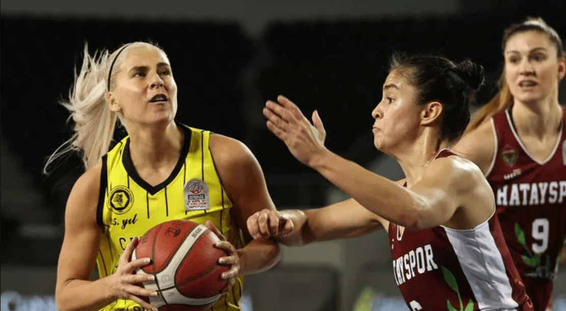 Babkina iemet 16 punkti Turcijas čempionāta ceturtdaļfināla spēlē ...