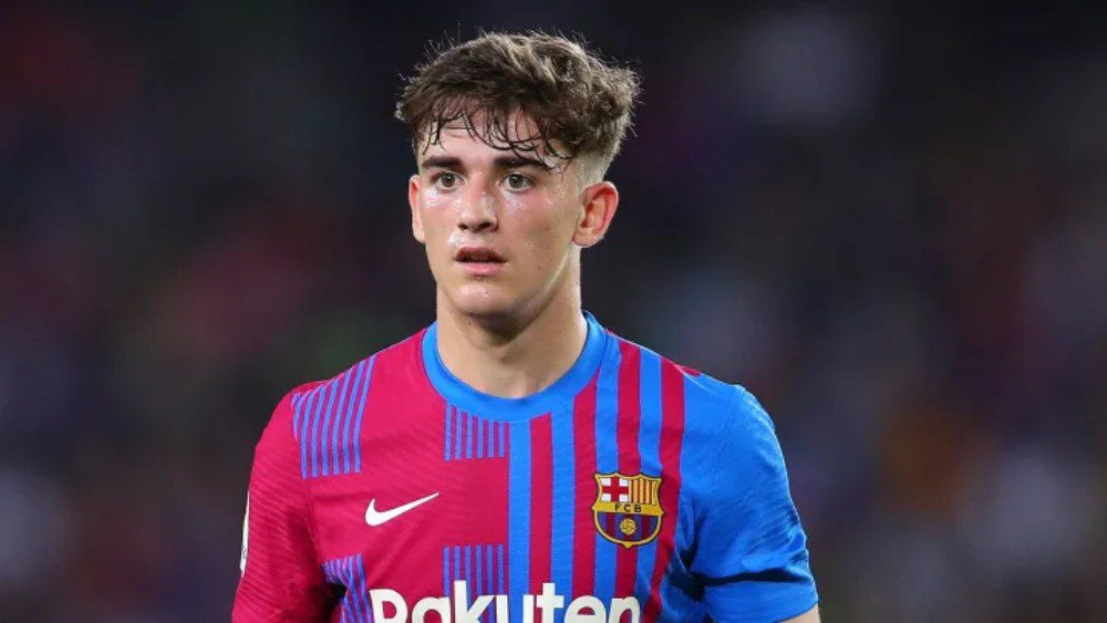 “Barcelona” un talantīgais Gavi noslēdz ilgtermiņa kontraktu ar ...
