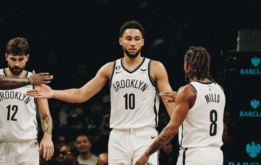 Simonss basketbolā atgriežas ar 19 minūtēm un 50% precizitāti (VIDEO ...