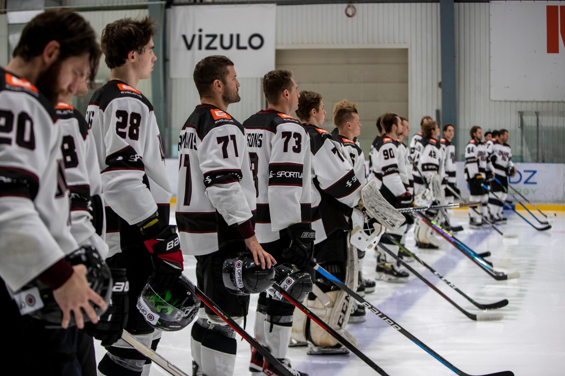 Rīgas "Dinamo" papildlaikā uzvar HS "Rīga" | Sportazinas.com