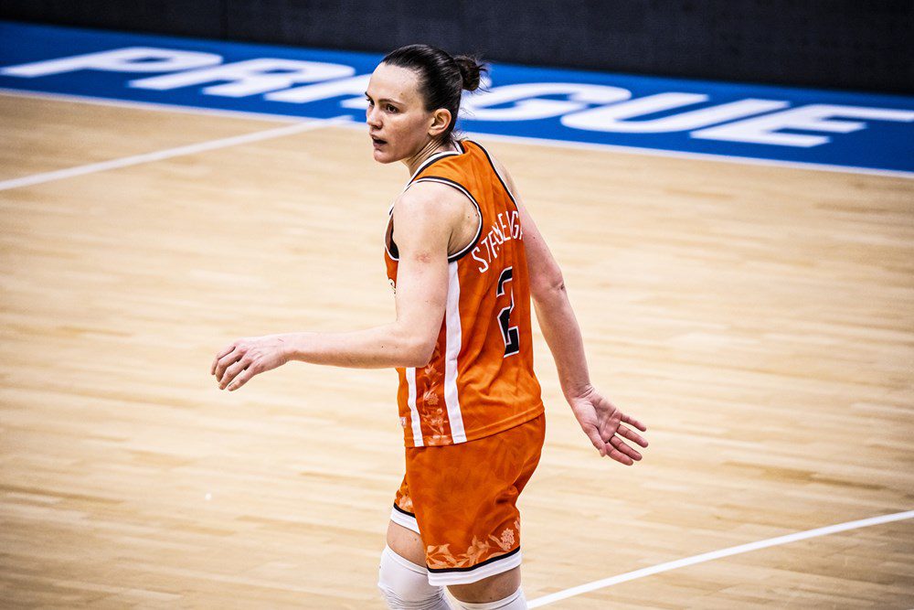 Šteinbergas rezultativitāte neglābj komandu no zaudējuma Eirolīgā ...