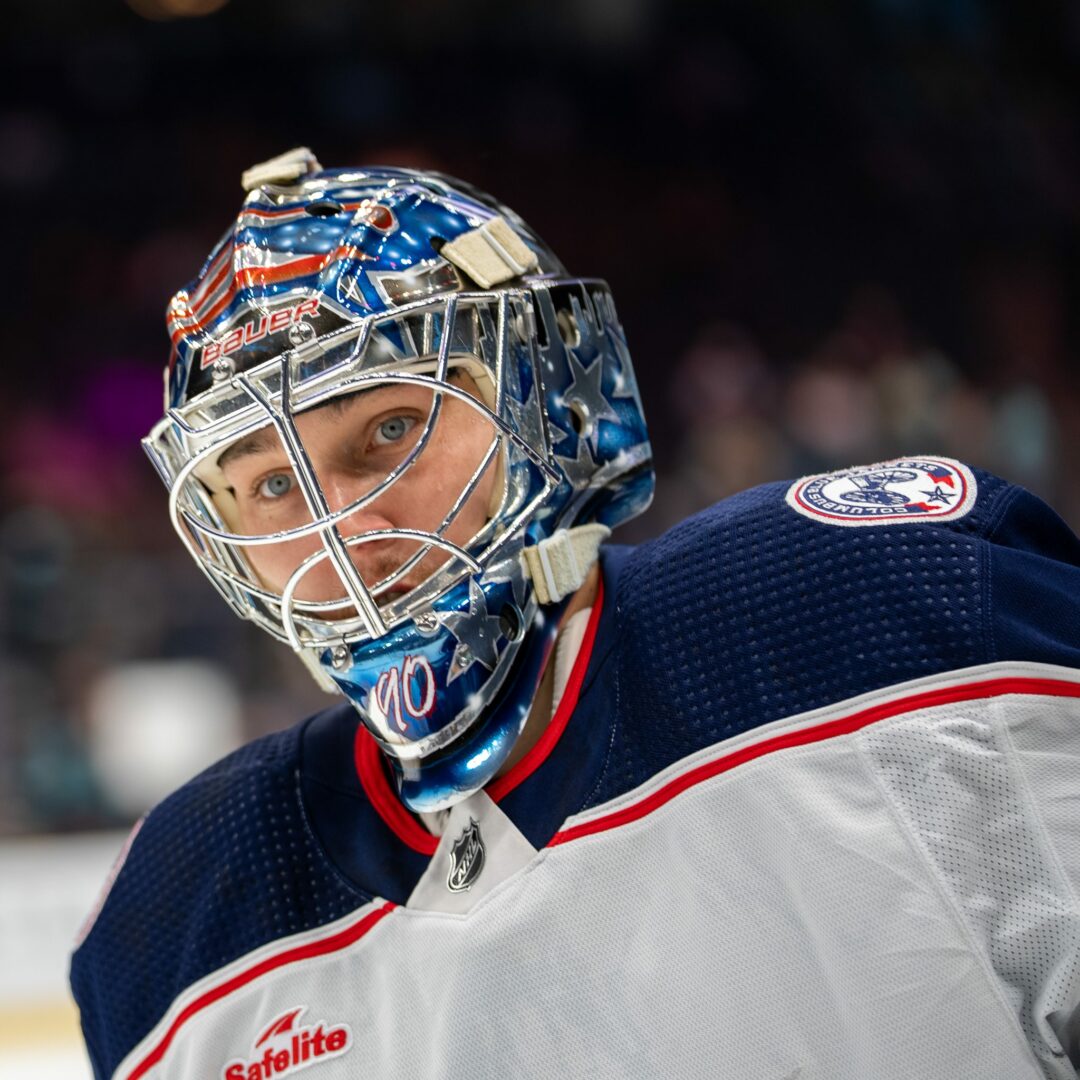 “Blue Jackets” turpina meklēt trešo vārtsargu | Sportazinas.com