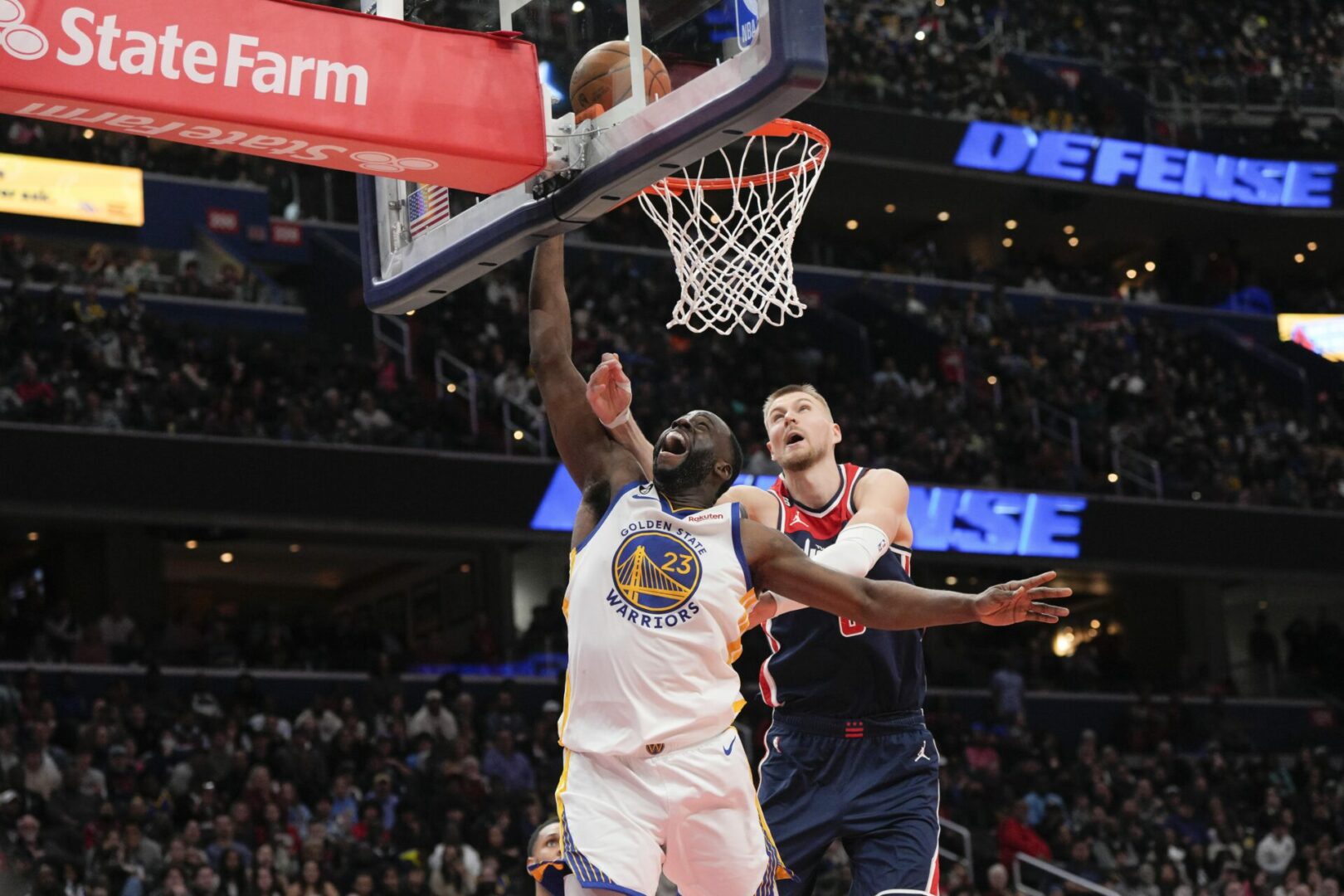 Porziņģis un "Wizards" izbraukuma tūri uzsāks ar dueli pret čempioniem | Sportazinas.com