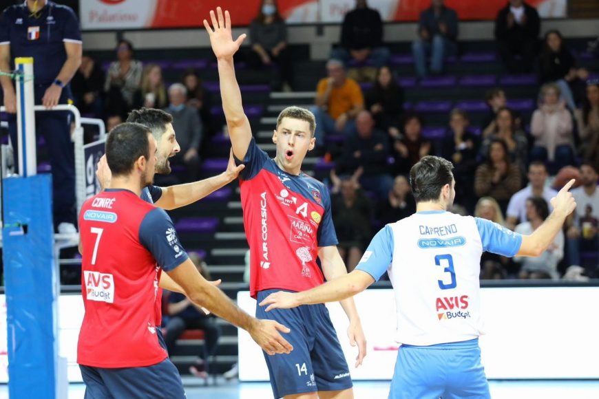 Volejbolistam Freimanim izcils sniegums Francijas “Ligue B” izslēgšanas ...
