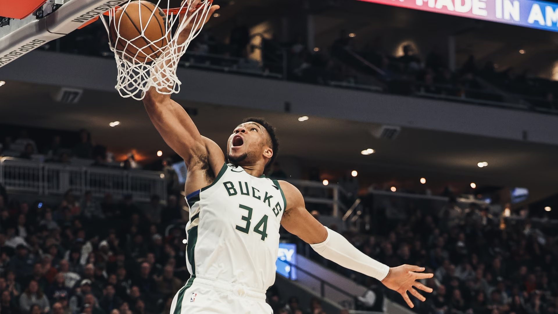 Adetokunbo kļūdu neatkārto un sakrāj īsto “triple-double” (VIDEO ...