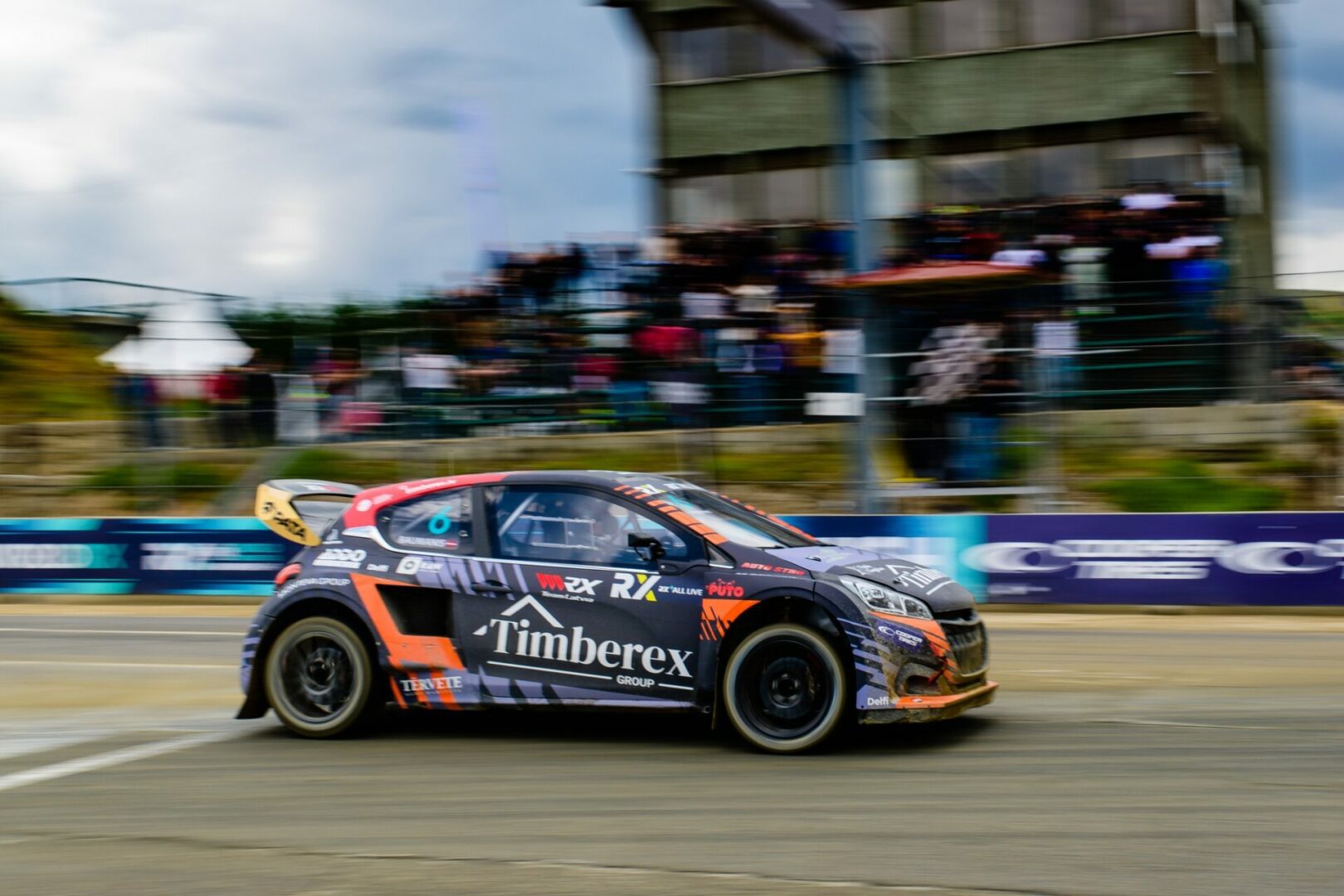 Baumanis ar notikumiem bagātā EČ posmā Portugālē tiek uz pjedestāla ...