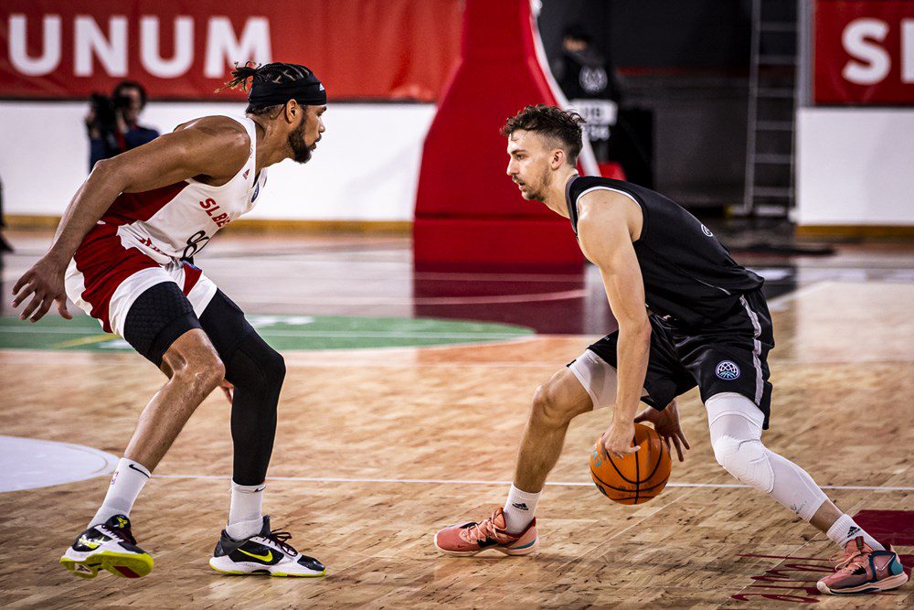Zināma Zorika alga Turcijā, līgumu piedāvāja arī “Prometey ...