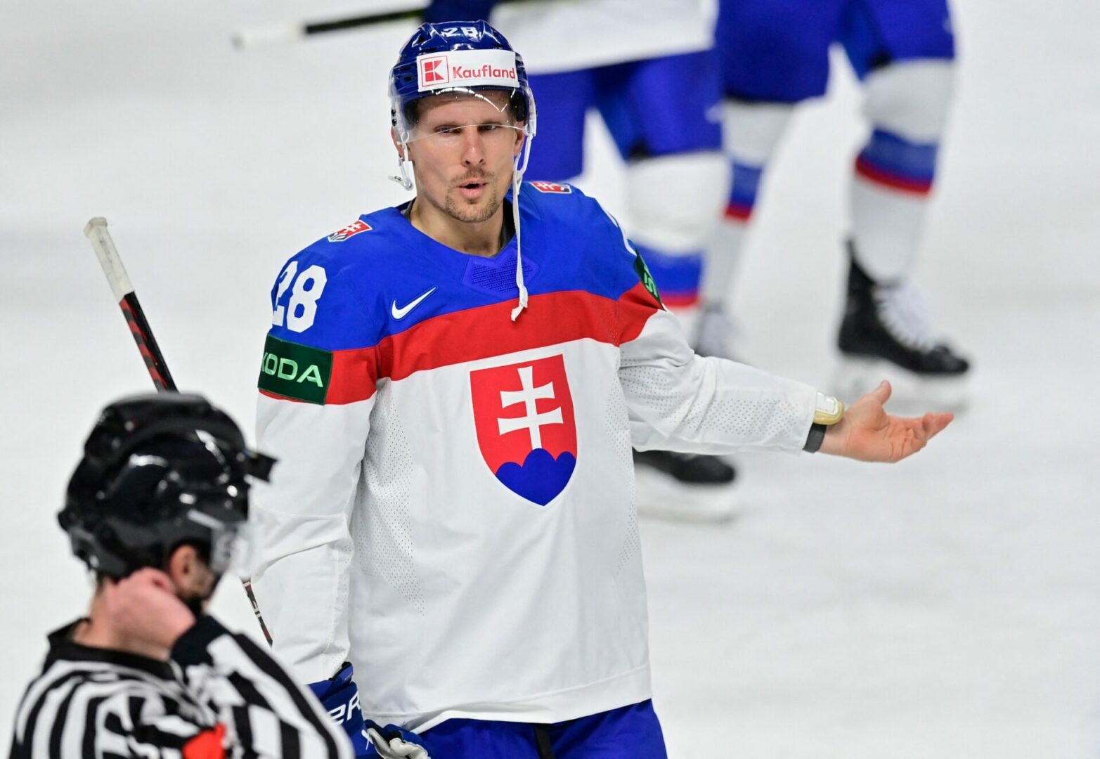 Slovākijas šī gada PČ labākais vārtu guvējs kļūst par Čukstes komandas ...