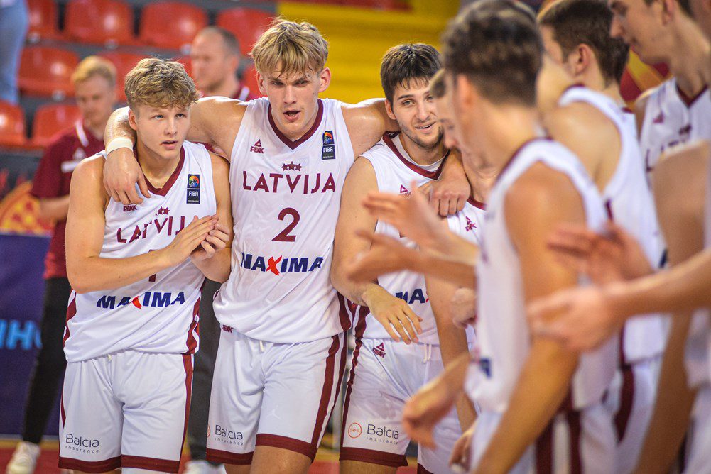 Latvijas U20 basketbola izlases kandidātos divi ārvalstīs auguši spēlētāji | Sportazinas.com