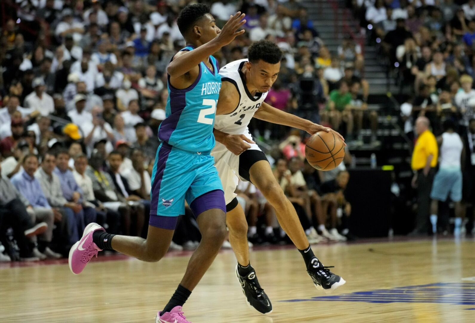 NBA drafta pirmo numuru duelis - Vembanjama un Millers debitē Vasaras ...