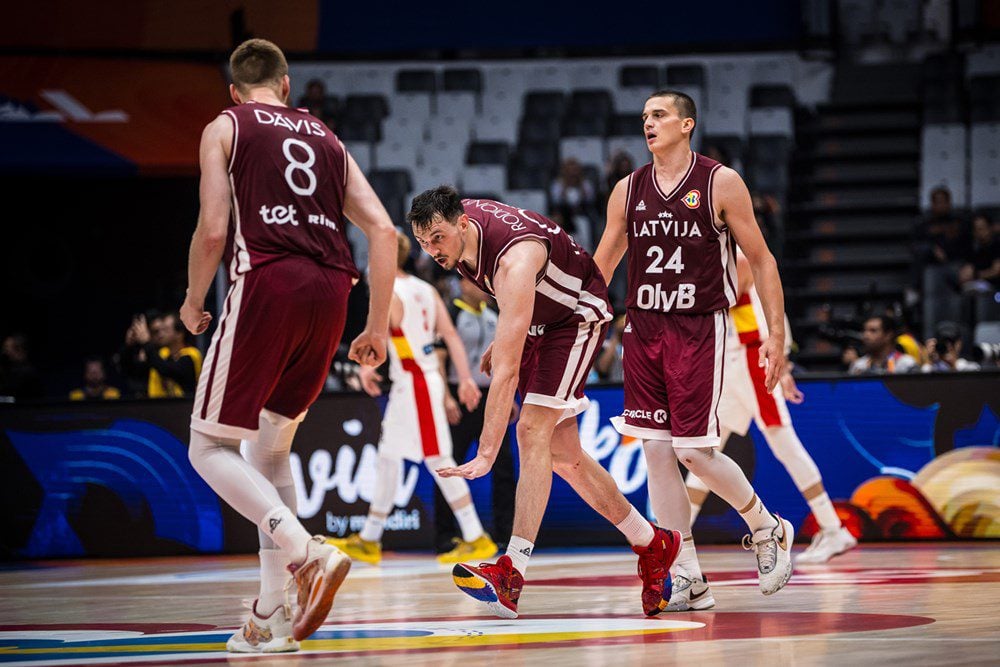 Rodiona vispusība, Zorika aukstasinība un tiesnešu darbs - piecas ...