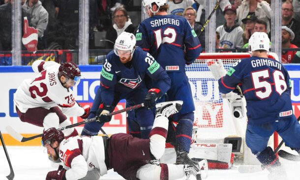 "Bronzas izlases" aizsargs Jaks: Pēdējā laikā bērnu hokejs kaut kā ir ...