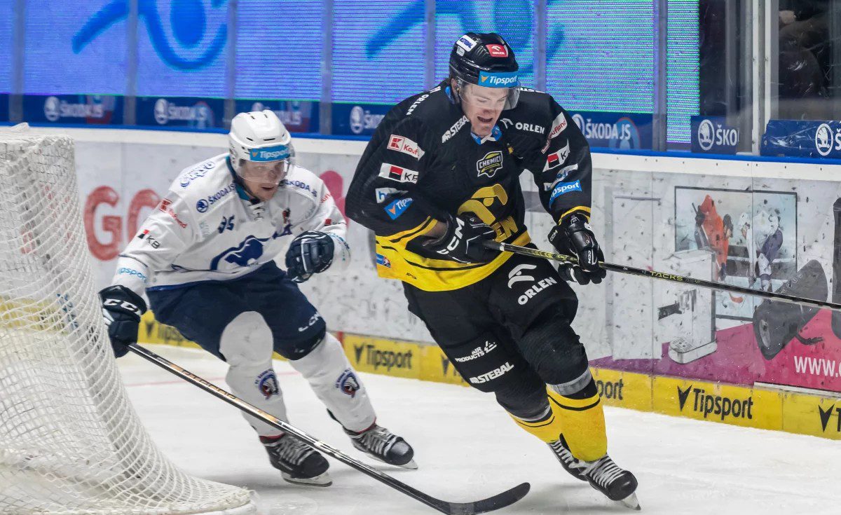 Zīles un Jaka komandai vēl viena uzvara, Balcers gūst uzvaras vārtus ...