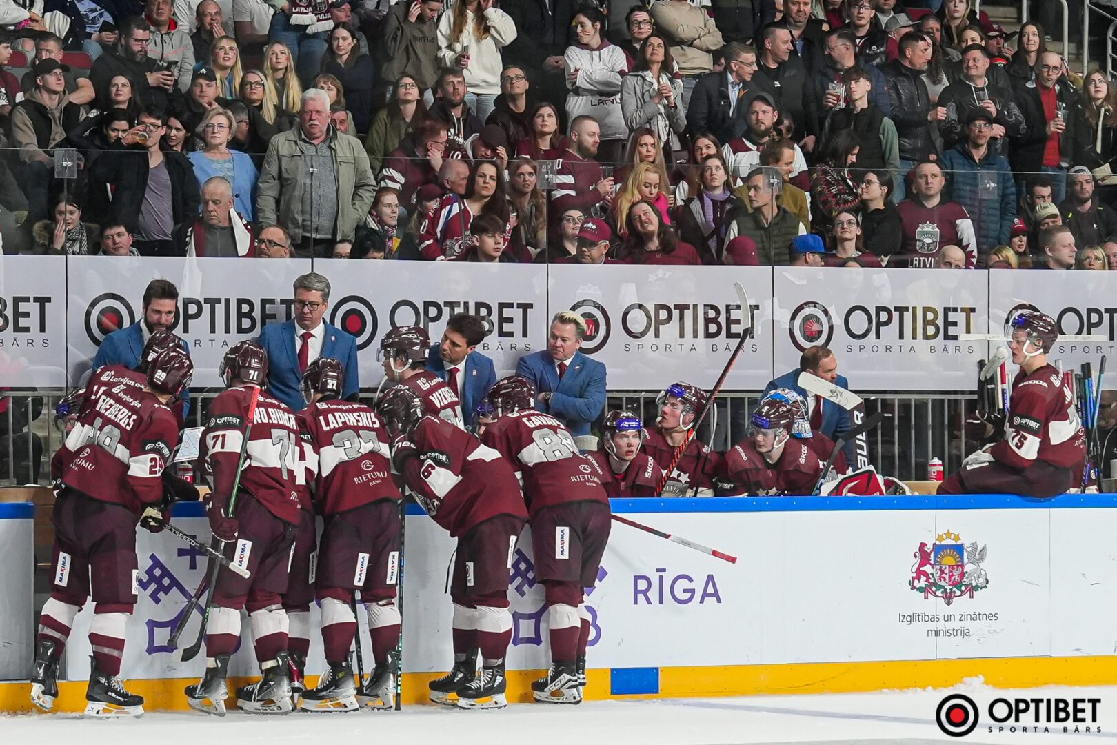 Latvija negūst vārtus, papildlaikā rupji kļūdās un zaudē Norvēģijai ...