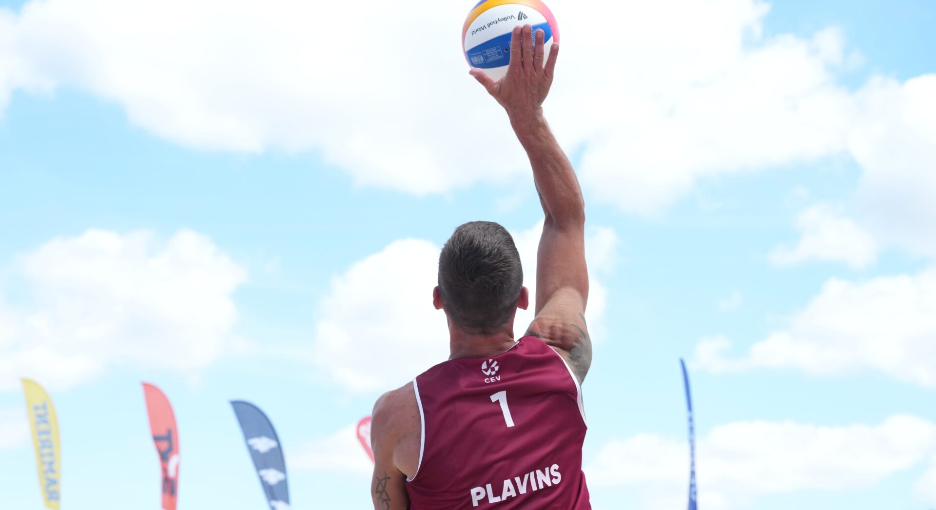 Pļaviņš/Fokerots aizvadīs spēles par Eiropas čempionāta medaļām ...