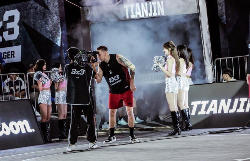 Lasmanis par spēlēšanu “Rīgas Zeļļos” šosezon: Sirsniņa jau saka jā ...