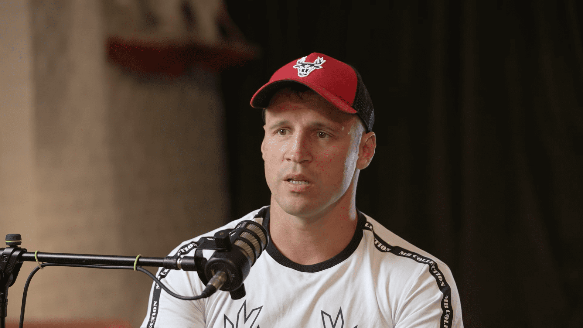 Briedis par cilvēku “pārģērbšanos”, pārtrenēšanos un dzīves sitieniem ...