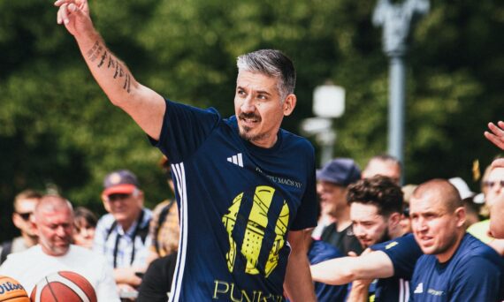 K. Valters atklāj, cik nopelnījis basketbolista karjeras laikā ...