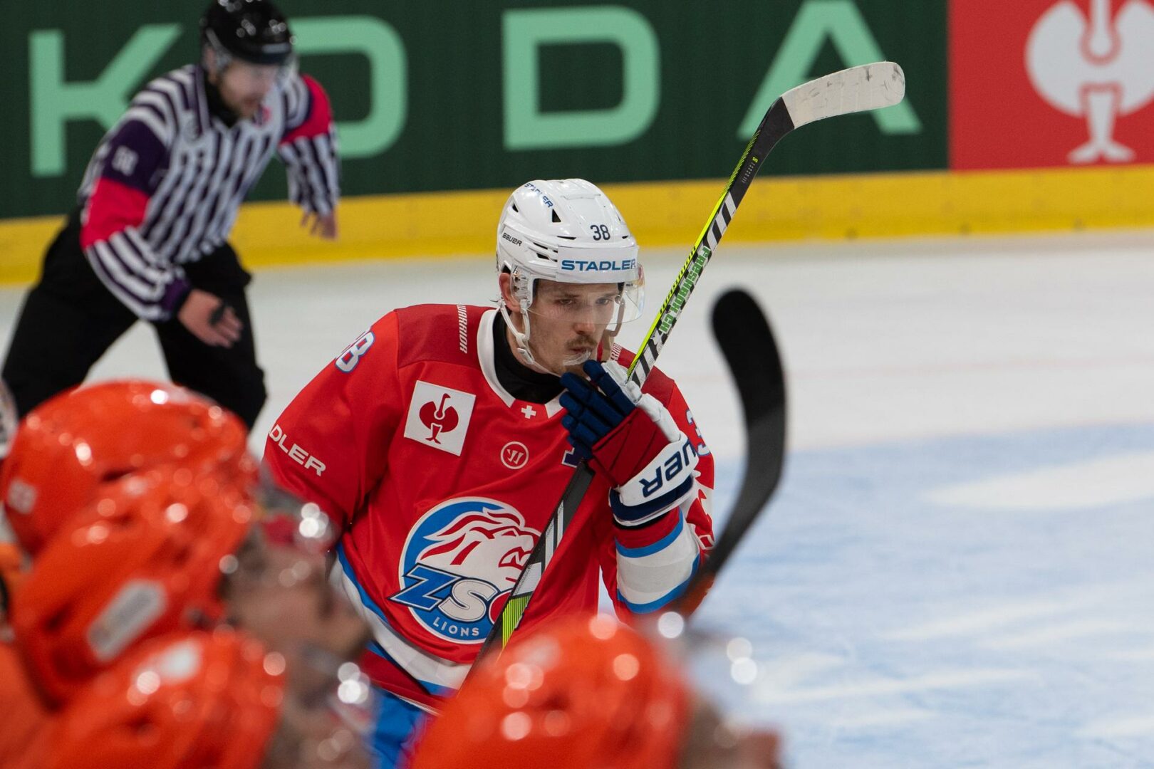 Balcers "eksplodē" un demonstrē žilbinošu sniegumu IIHF ČL pusfinālā | Sportazinas.com