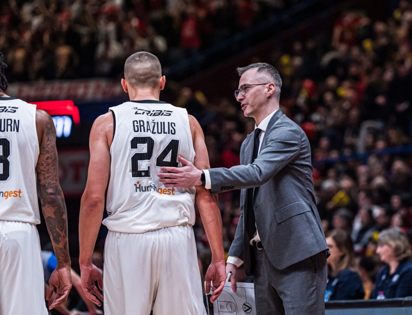 Gražulis spēlē daudz, "Virtus" izcīna neticamu uzvaru Eirolīgā ...