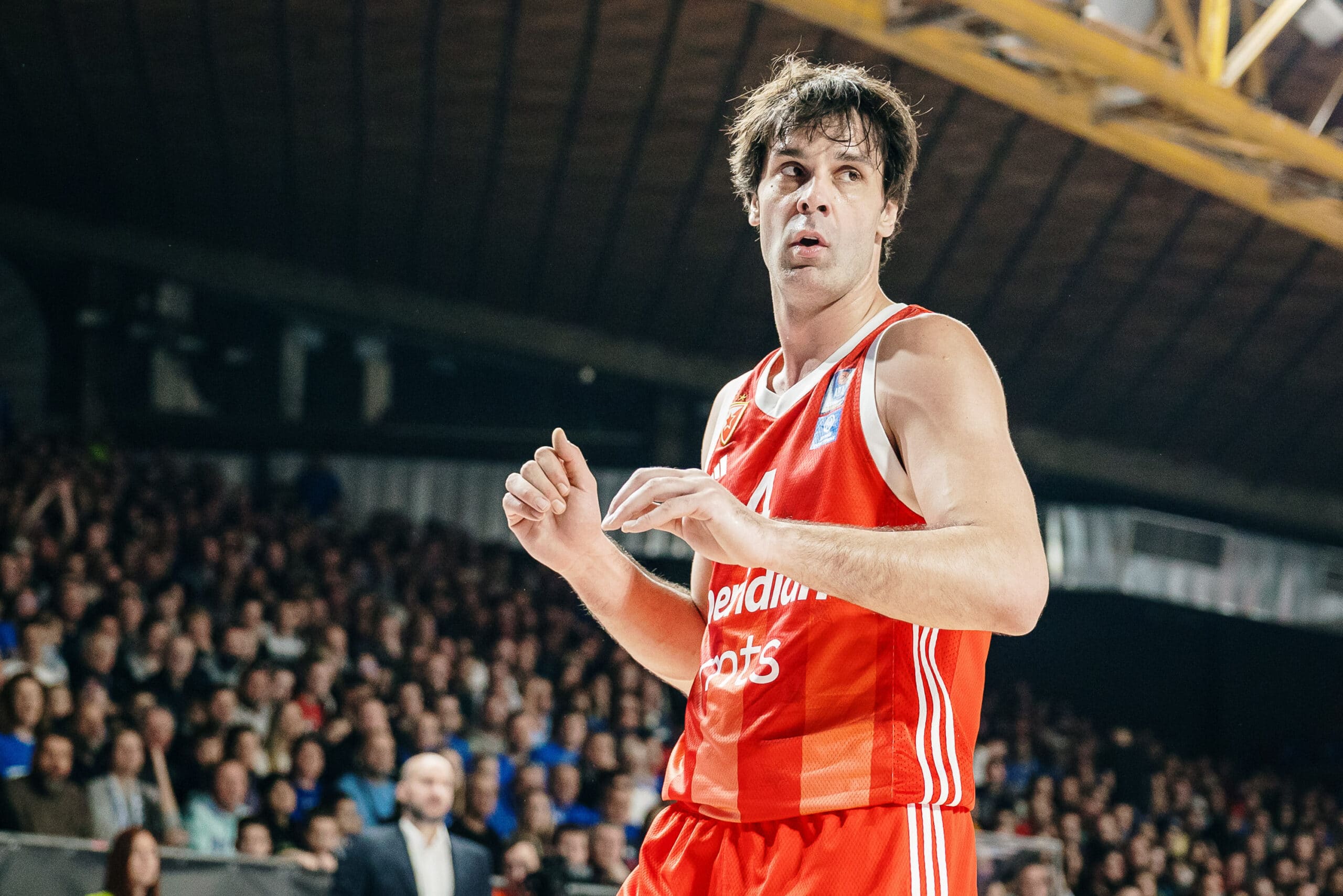 Serbijas basketbola "burvis" Teodosičs liek punktu karjerai ...