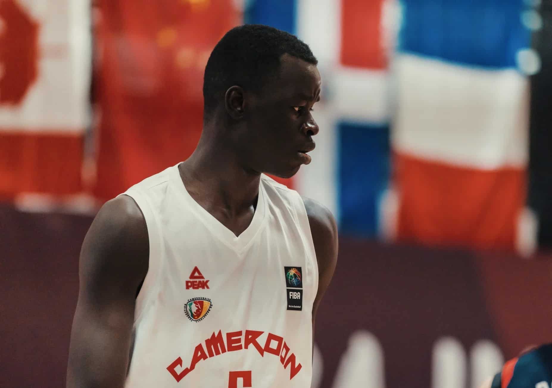Gadās arī tā – Kamerūnas U19 basketbolists svarīgā brīdī ar pārliecību ...